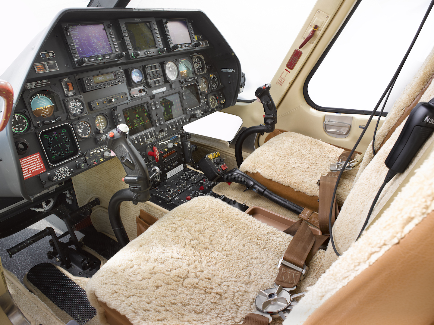 1999 Agusta A109E SN 11057 | Freestream Aircraft