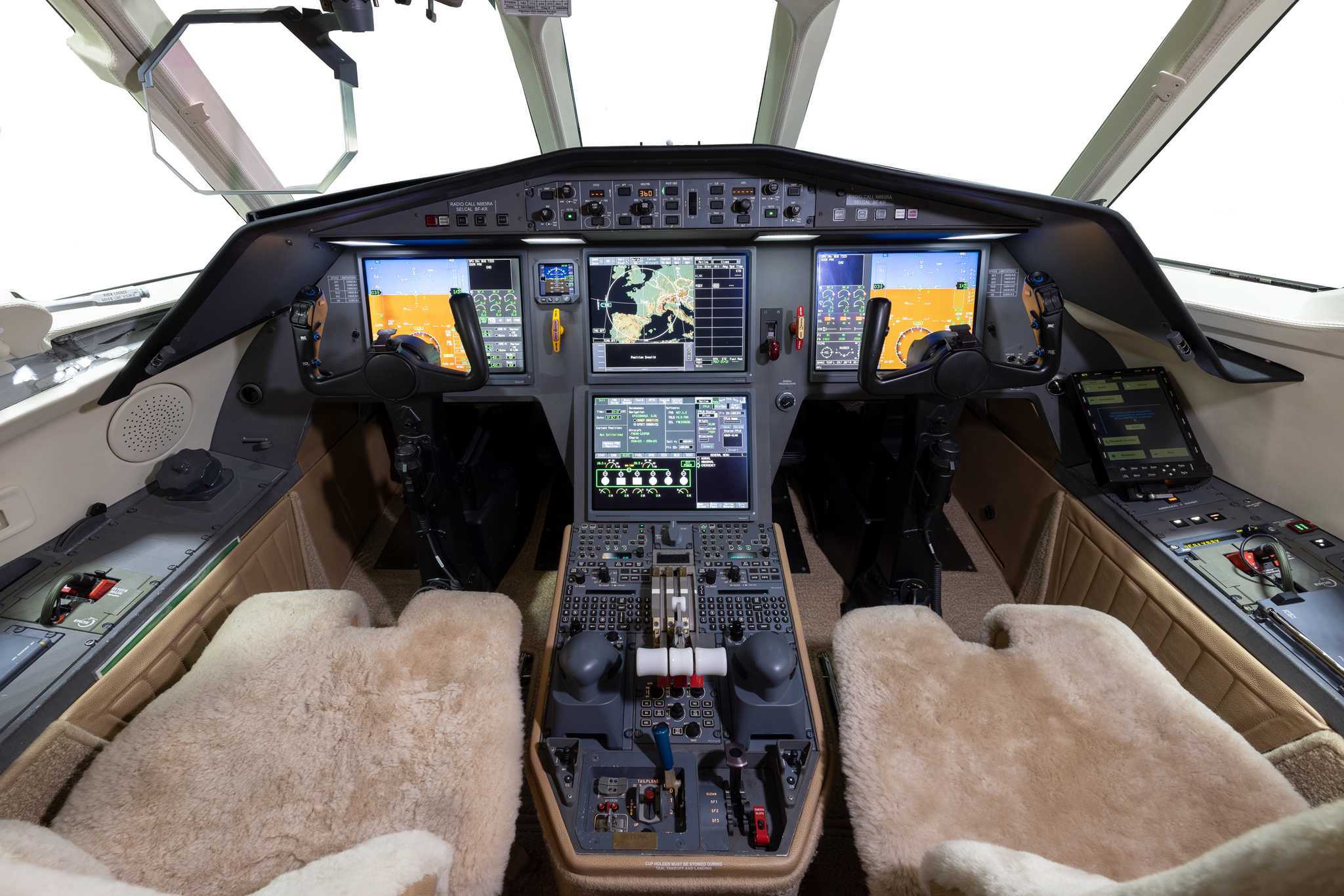 2005 Falcon 900EX SN 151 - Freestream Aircraft